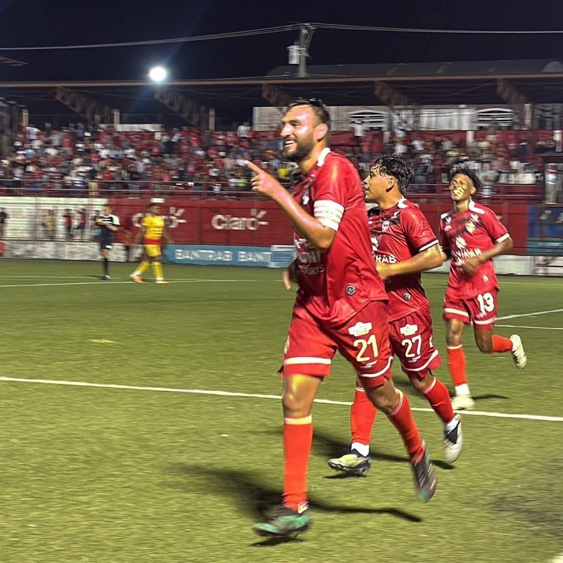 El Deportivo Malacateco embistió a Los Leones del Deportivo Marquense ...